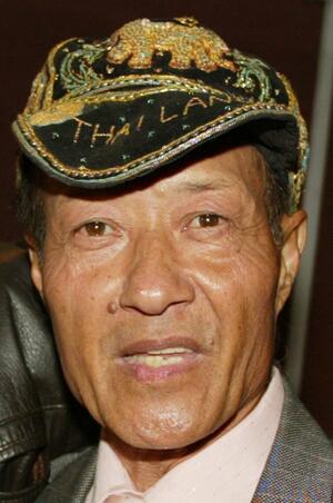 Aki Aleong List of All Movies & Filmography | Fandango